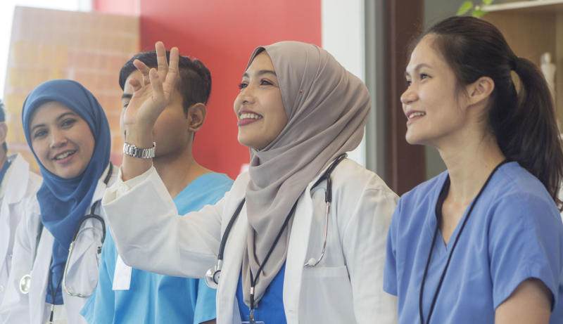 Study Finds 1 in 6 Healthcare Workers Are Immigrants | The Daily Checkup